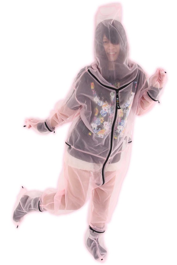 Viral Fashion: The Nets-Men Mosquito Net Suit - WebEcoist