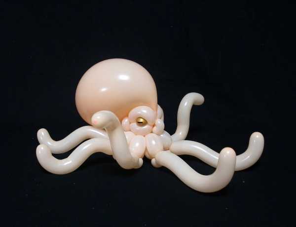 Mindblowing: Artist's Amazing Balloon Animals - WebEcoist